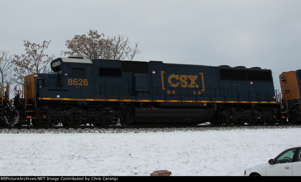 CSXT 8626 on Q409-15